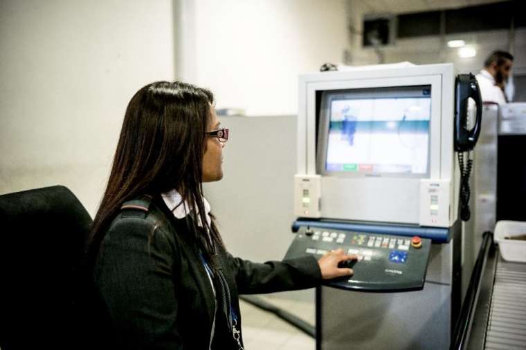 Opérateur qualifié de sûreté aéroportuaire - Observatoire des Métiers ...